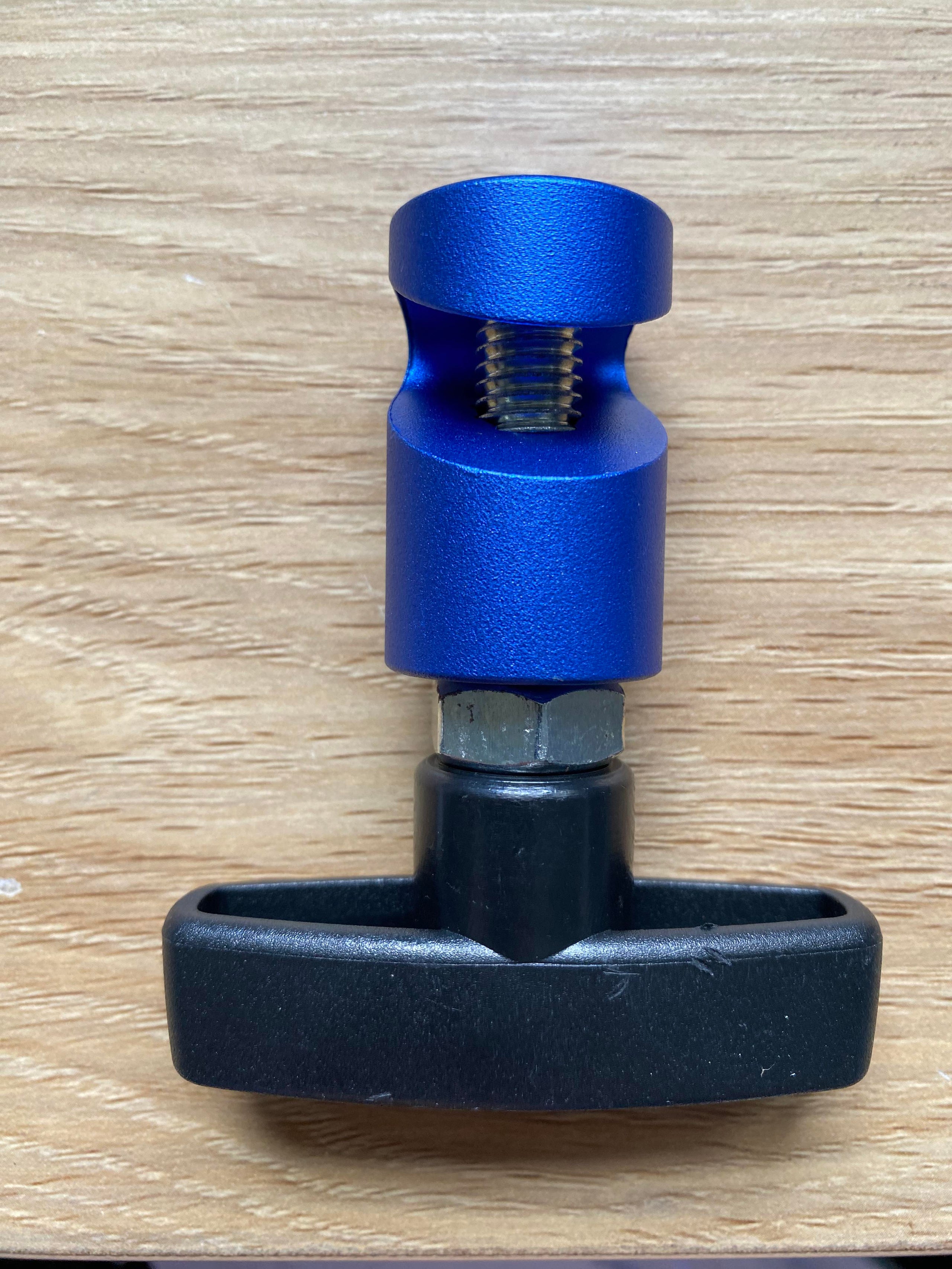 Gas Strut Support Clamp | JESS' BETTER PARTS